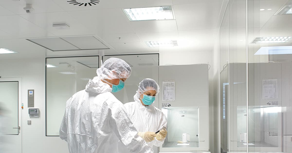 Measurements in cleanrooms with precision measuring instruments from ...