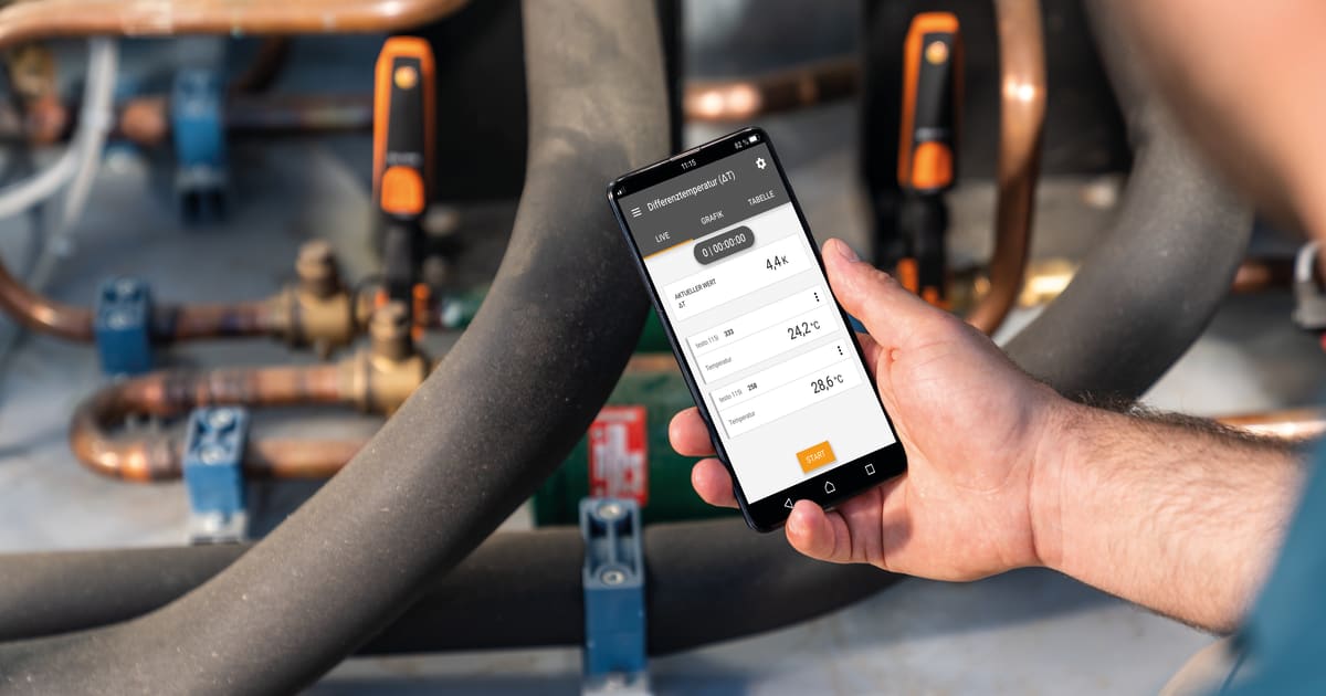 Measuring temperature and humidity in refrigeration systems