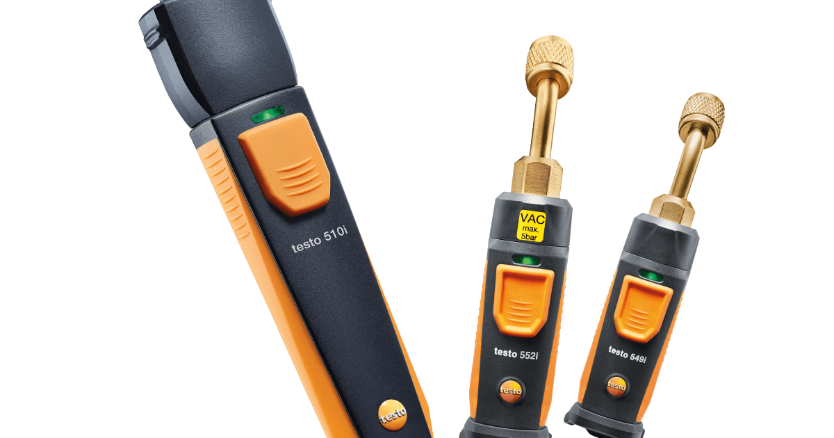 Compact smartphone pressure gauges