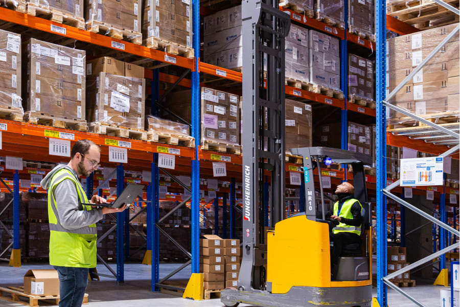 Lager-Rhenus-Logistik-Saveris1-Umgebungsmonitoring