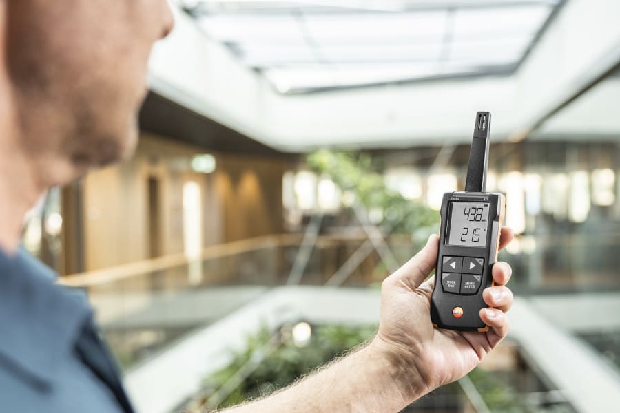 Air humidity in rooms