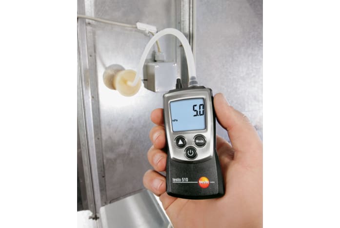 digital manometer use