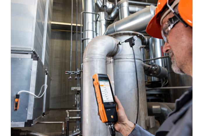 testo 300 NEXT LEVEL Longlife INDUSTRY Set 1: Flue gas analyzer (O 2 ...