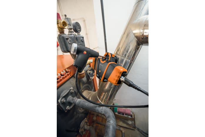 testo 330i LX Flue Gas Analyzer